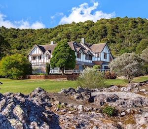 Springbrook Manor to be sold - AccomNews