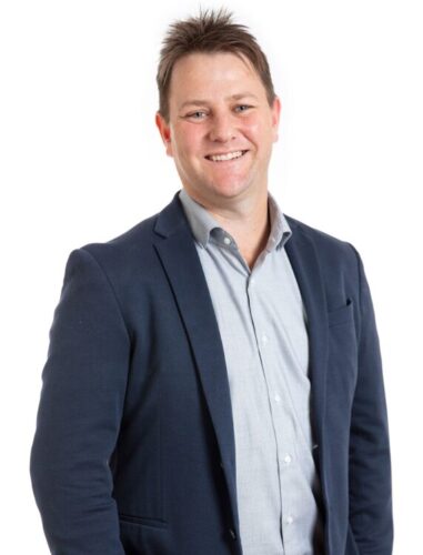 Externals looking a little tired? How to transform it with paint ...