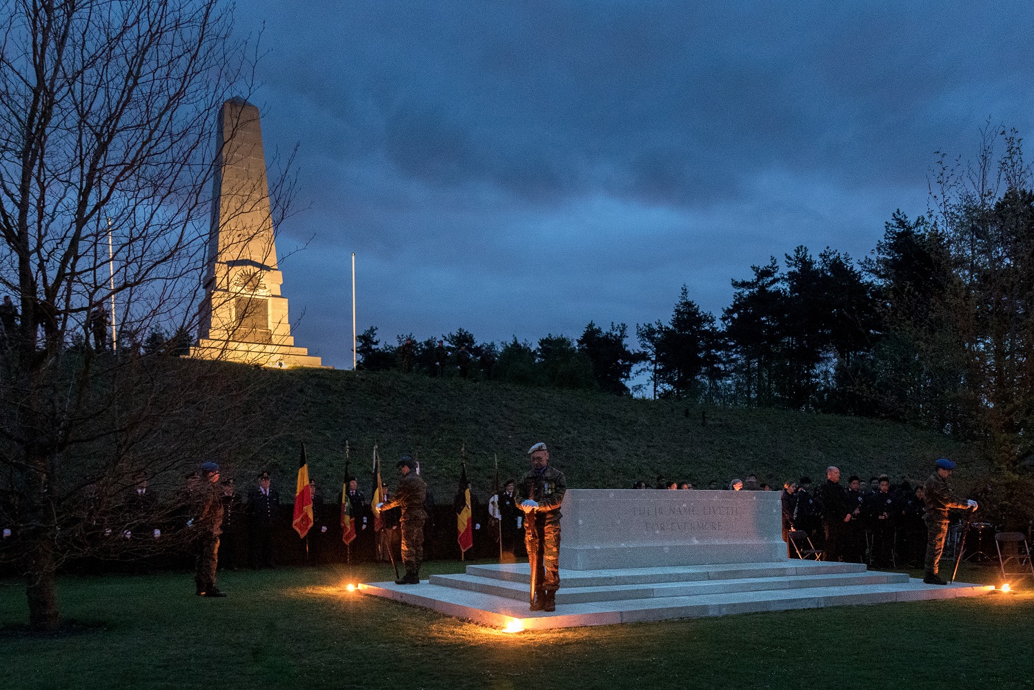 Battlefield pilgrims set off in footsteps of Anzac relatives - AccomNews
