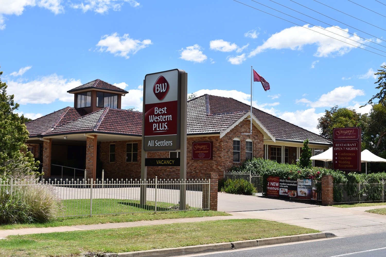 Best Western Plus All Settlers Motor Inn crowned Motel of the Year: A ...