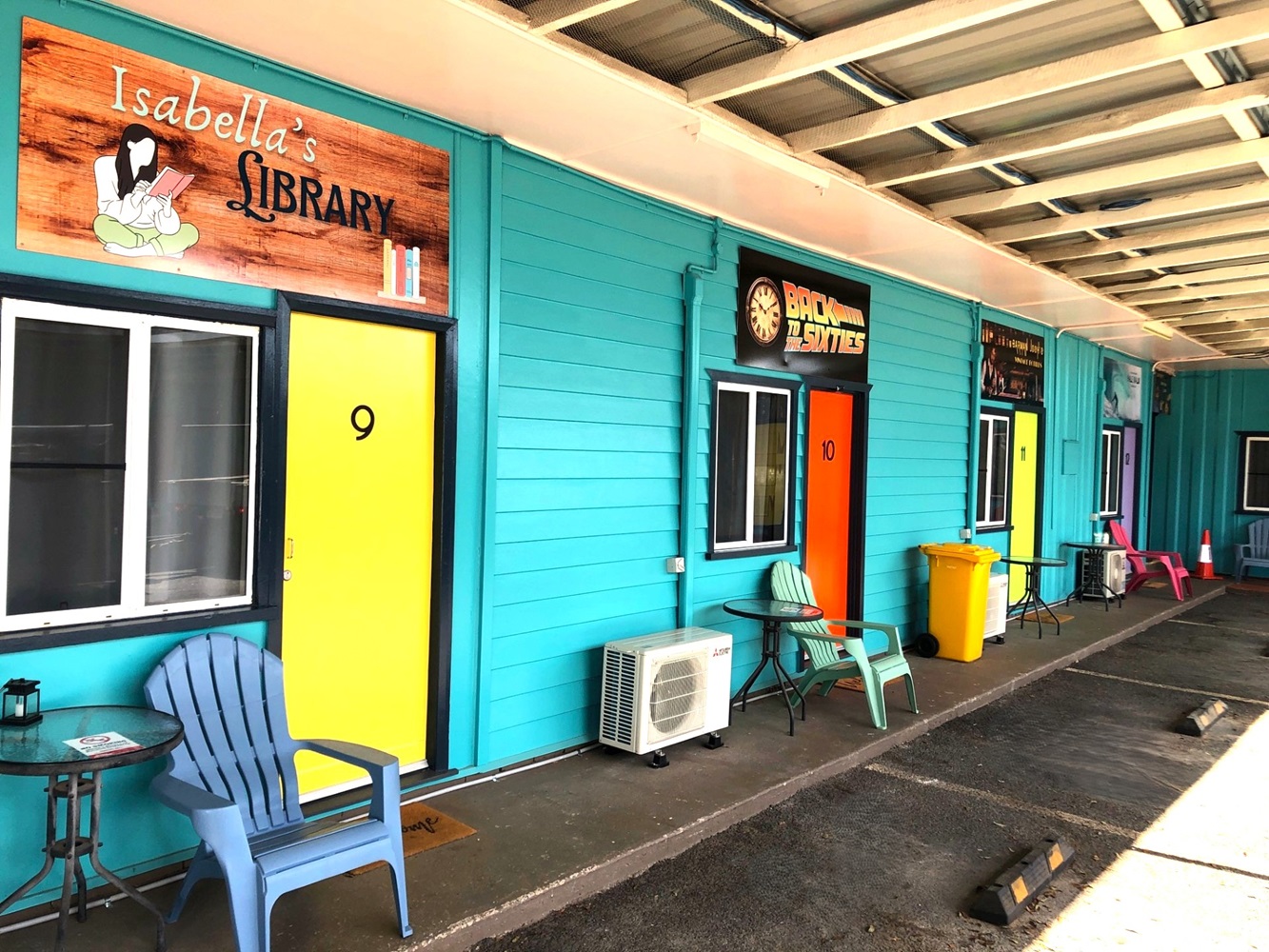 Father’s love brings a unique themed motel to Chinchilla - AccomNews