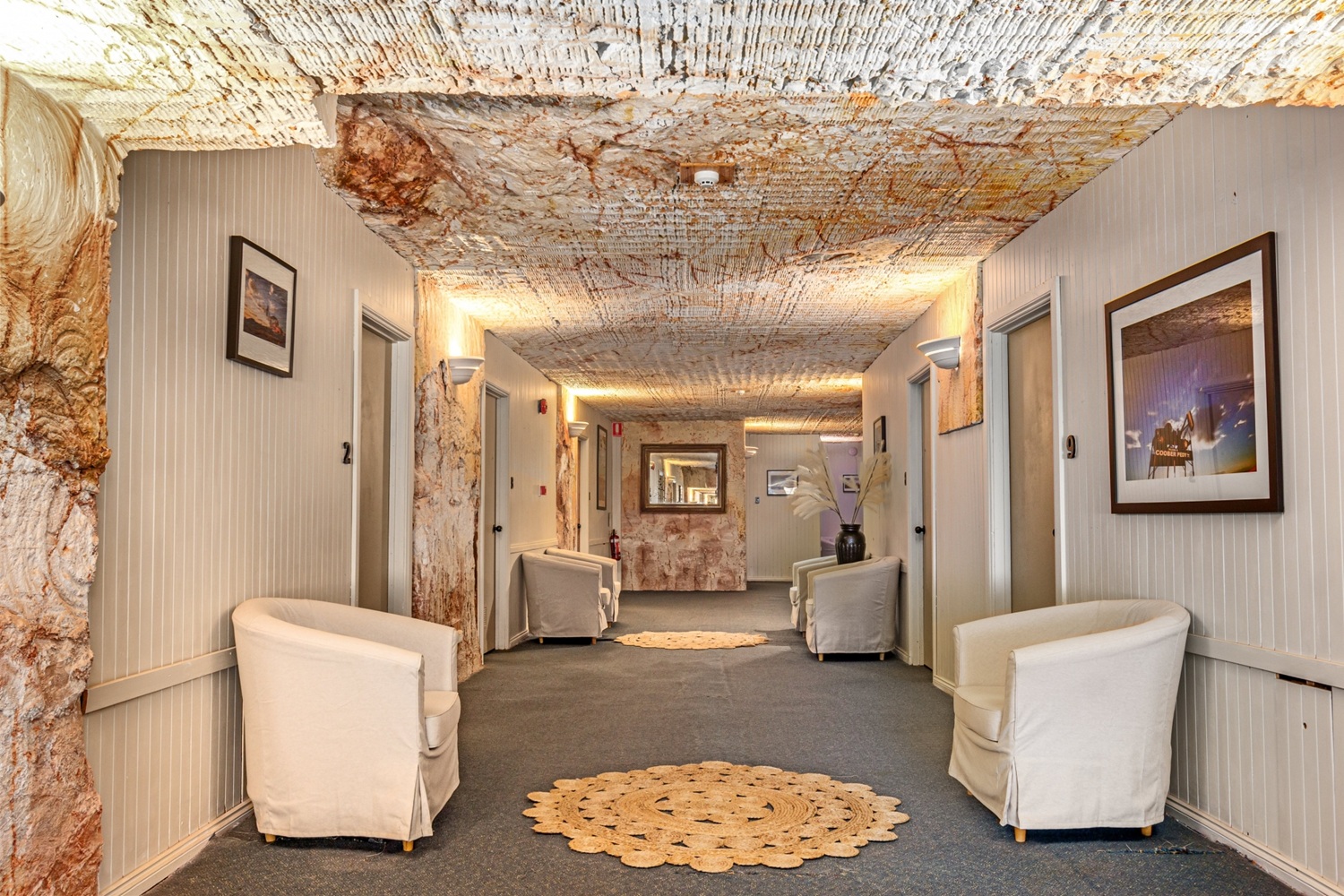 Buried treasure: Outback motel where opals still shine - AccomNews